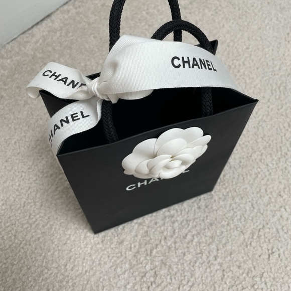 CHANEL | Other | Chanel Small Paper Gift Bag With Original Bow And ...